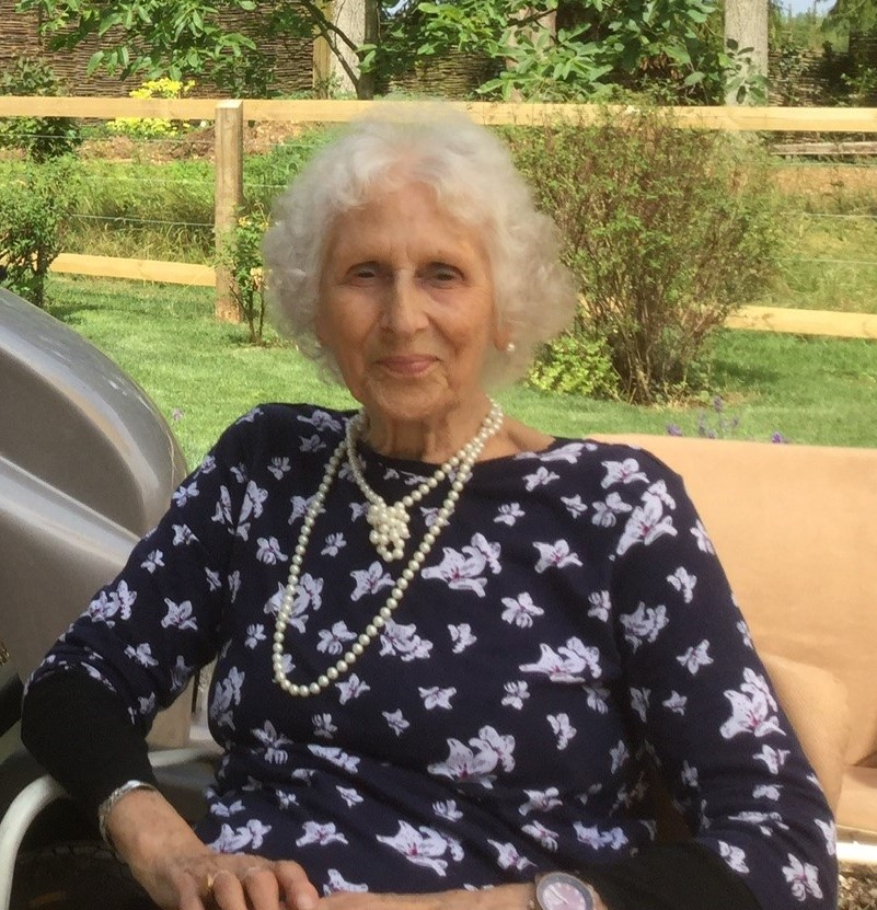 Beryl May Waloszczyk - Humphris Funerals